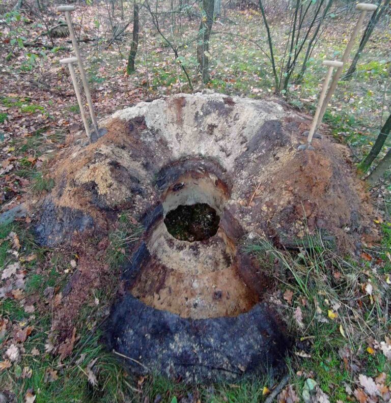 Het begraven van as - Natuurbegraafplaats Schapenmeer